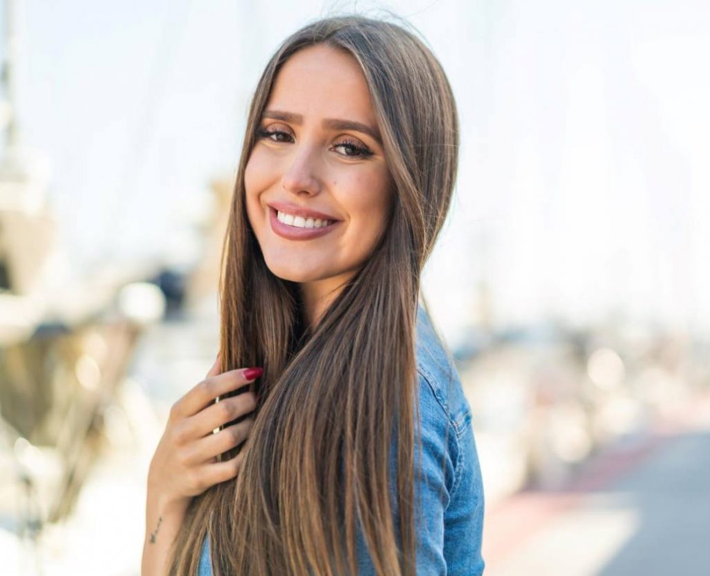 Top 16 Countries Around The World With The Most Beautiful Women - PROVIDR